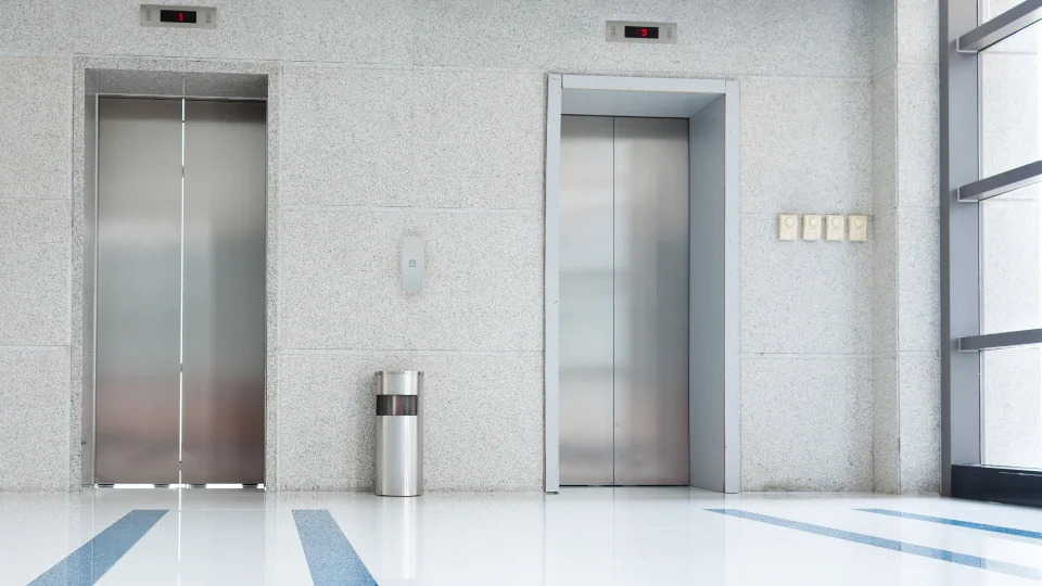Elevator Maintenance Checklist for Safer Buildings